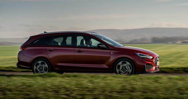 Si buscas un familiar, el Hyundai i30 CW puede ser una gran opción ...